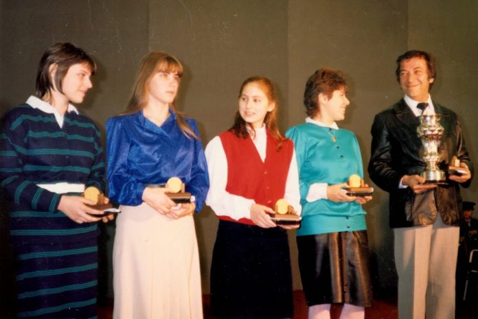 Uma garota no mundo dos homens: assim como Beth Harmon, Susan Polgár ...