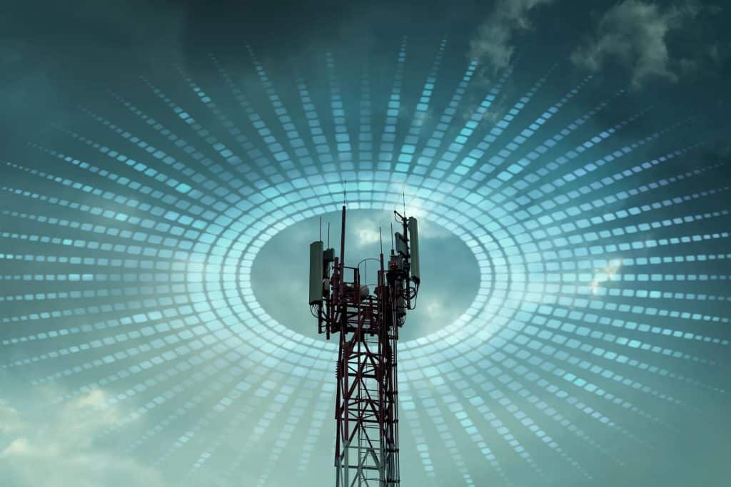 Os ETs estão espionando nossas ligações?