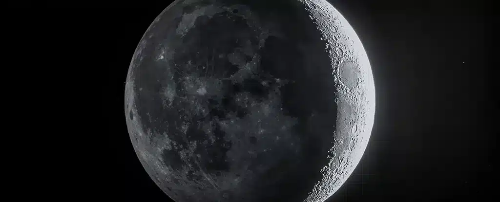 Uma Misteriosa Força Oculta Está Gerando água Na Lua