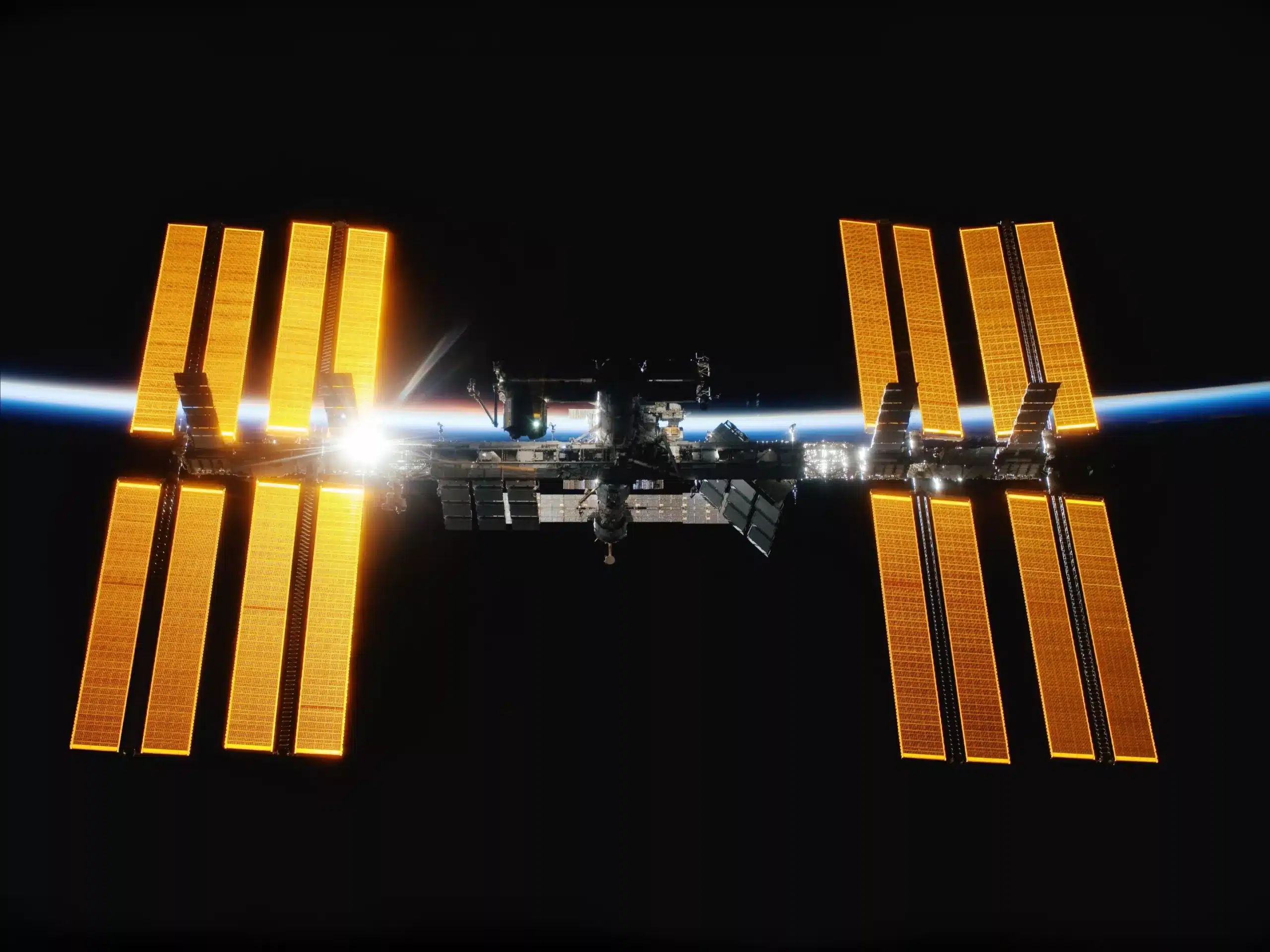 Rússia e NASA concordam em continuar voos conjuntos a ISS até 2025